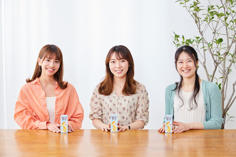 「全粒オーツミルク」でもっと手軽に！ 食物繊維を効率的に摂取する新習慣 | ビューティー、ファッション、エンタメ、占い…最新情報を毎日更新 | ananweb