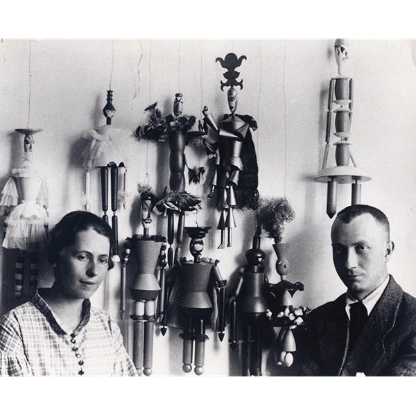 前衛芸術で成功した秘密に迫る！ 20世紀前半を代表する、アーティスト夫妻の展覧会 | ビューティー、ファッション、エンタメ、占い…最新情報を毎日更新 | ananweb