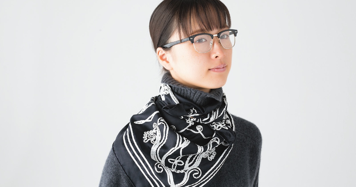 冬の着こなしを彩る！ シルクやカシミア…上質な小物をセレクト | ビューティー、ファッション、エンタメ、占い…最新情報を毎日更新 | ananweb